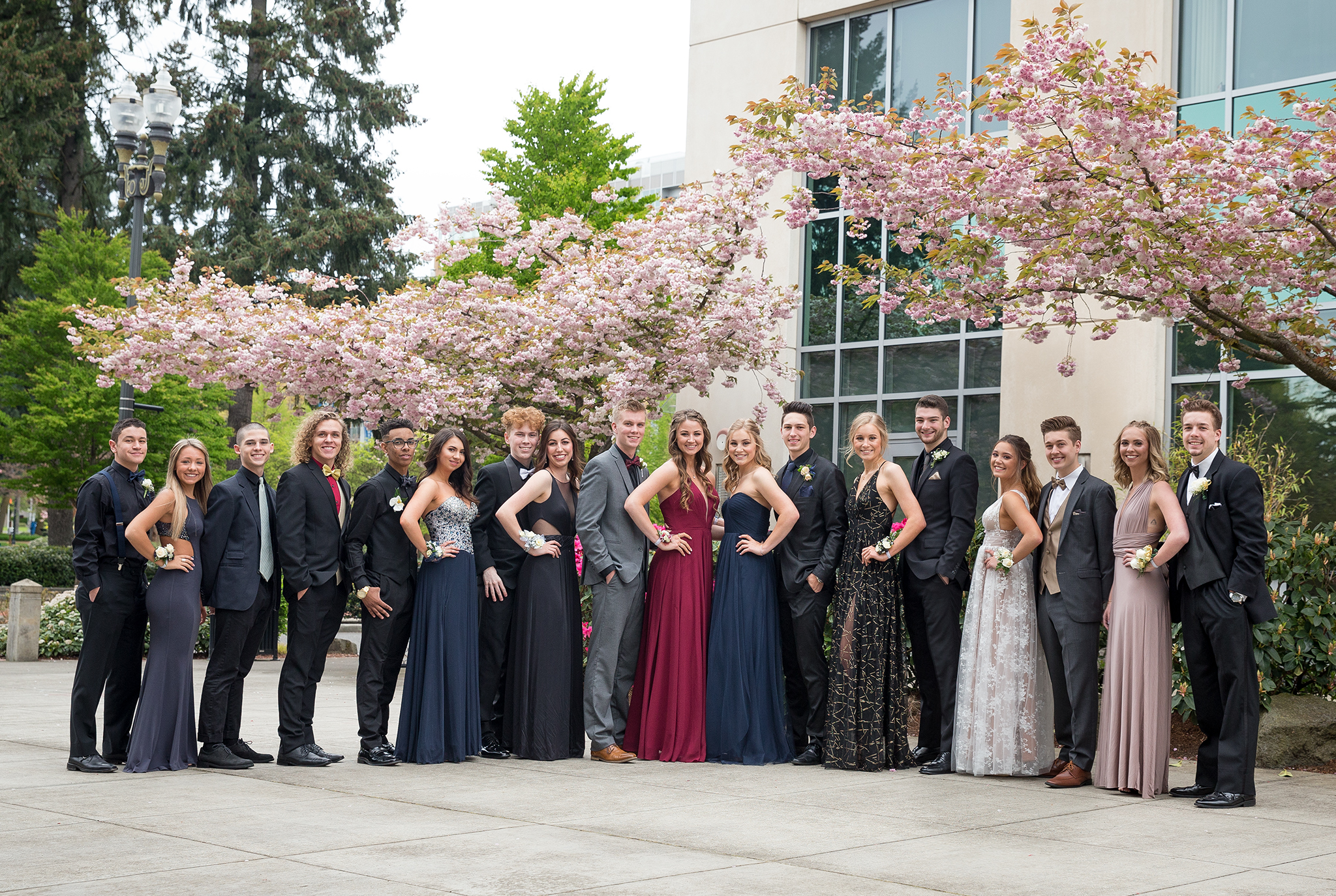 Tips for Photographing High School Prom Groups - The Blog